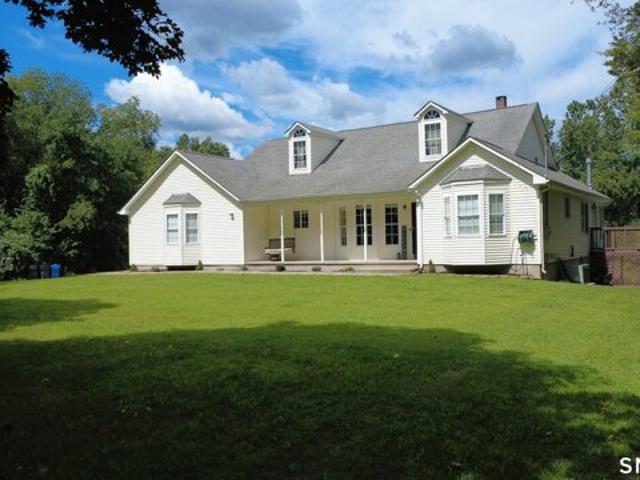 Juniper Ln, Plainfield, Home For Sale