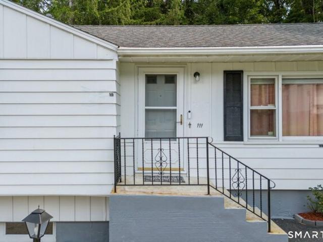 Juniper Ridge Dr, Waterbury, Home For Sale