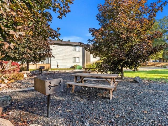 Juniper West 2 Bedroom Apartment for Rent at 5140 W Blaser Ln, Boise City, ID 83705 Central Bench