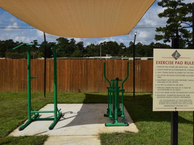 Juban Courts Condos 3 Bedroom Apartment for Rent at 8447 Florida Blvd, Denham Springs, LA 70726
