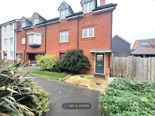 Jubilee Drive, Church Crookham, Fleet GU52, 3 bed semi detached house to rent, £1,850 pcm | PrimeLocation