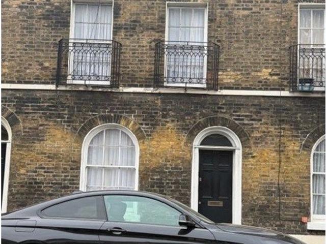Jubilee St, London E1, 3 bed terraced house to rent, £3,250 pcm | PrimeLocation