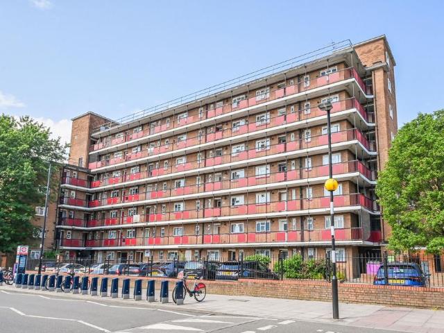 Jubilee Street, Limehouse, London, E1 1 bed flat to rent £1,712 pcm £395 pw