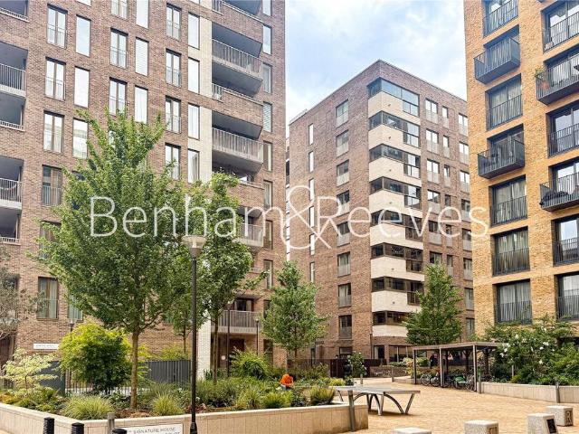 Jubilee Walk, London, WC1X 2 bed apartment to rent £4,300 pcm £992 pw