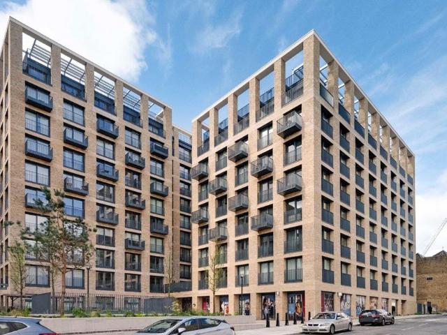 Jubilee Walk, London WC1X 2 bed flat to rent £4,500 pcm £1,038 pw