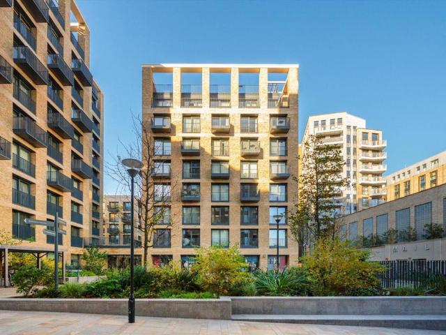 Jubilee Walk, LONDON WC1X 2 bed flat to rent £6,000 pcm £1,385 pw