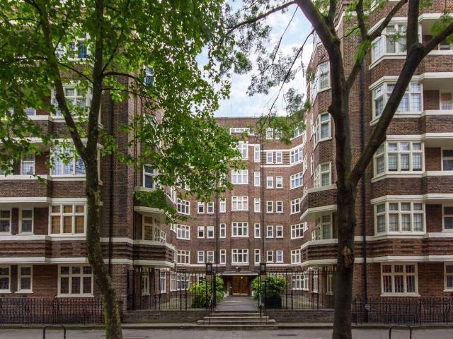 Judd Street, Bloomsbury WC1H, 2 bed flat to rent, £2,816 pcm | PrimeLocation