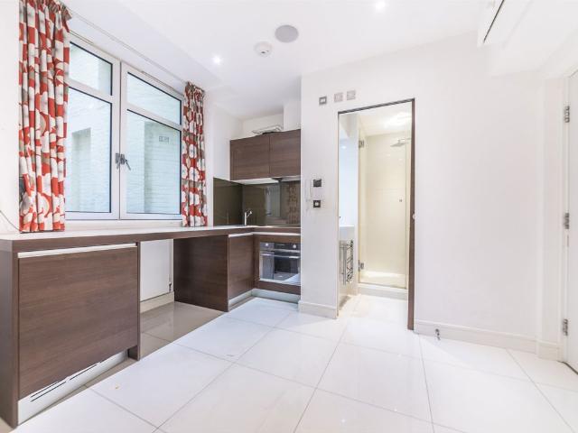 Judd Street, London WC1H, Studio to rent, £1,699 pcm | PrimeLocation