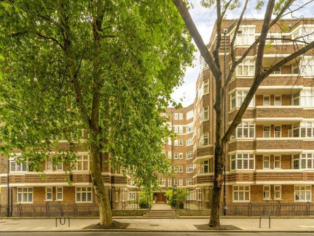 Judd Street, London WC1H Studio to rent £2,000 pcm £462 pw