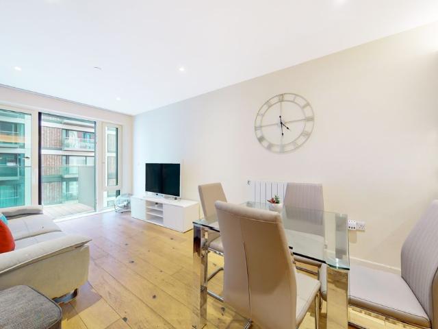 Judde House, Duke Of Wellington Avenue, Woolwich Arsenal SE18, 2 bed flat to rent, £2,250 pcm | PrimeLocation