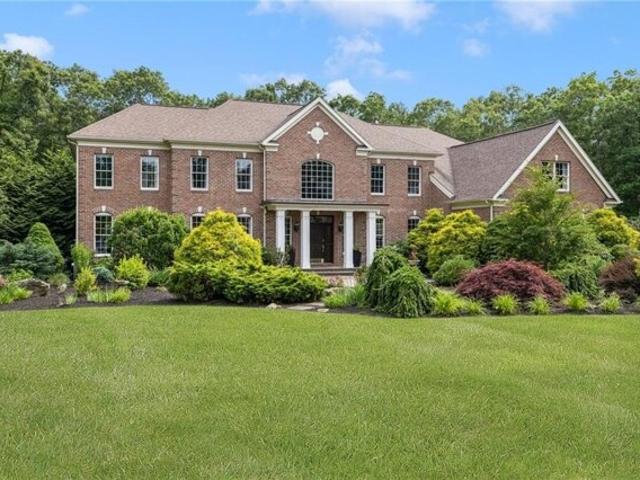Judge Torres Ln, East Greenwich, Home For Sale