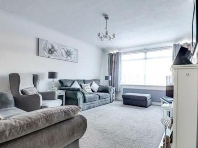 Julia Gardens, Barking, 4 Bedroom End