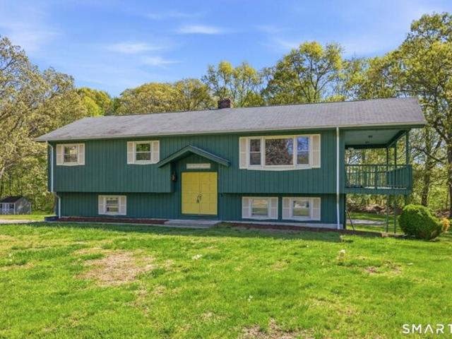 Julian Dr, Preston, Home For Sale