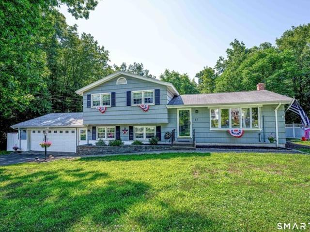 Julius Dr, East Haven, Home For Sale
