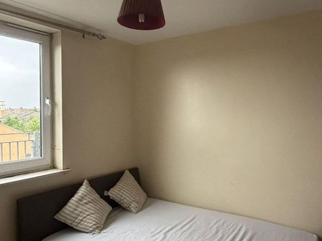 Jupiter Court, Cameron Crescent HA8, 2 bed flat to rent, £1,700 pcm | PrimeLocation
