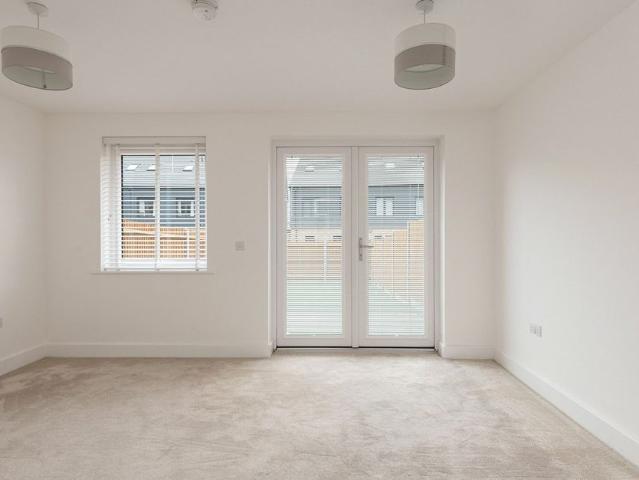 Jupiter Road, Milton Regis, Sittingbourne, Kent, ME10
