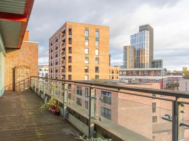 Jupiter, 128 Morville Street, Park Central, B16 8FJ, United Kingdom | 3 bed apartment for rent #111973708 | Rentberry