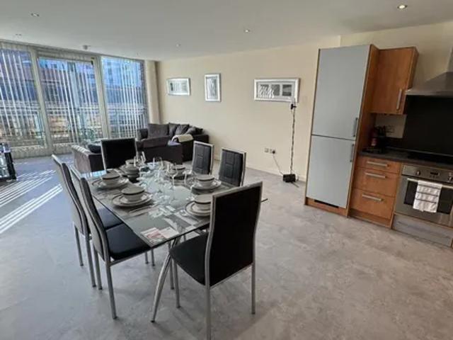 Jupiter, 128 Morville Street, Park Central, B16 8FJ, United Kingdom | 3 bed apartment for rent #139071353 | Rentberry