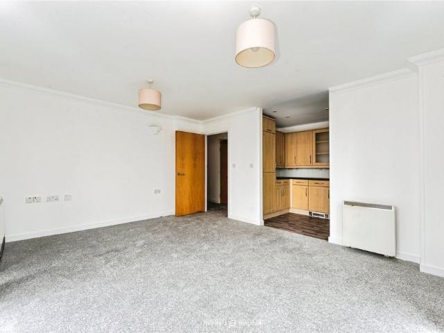 Jupp Road, London, E15 1LF