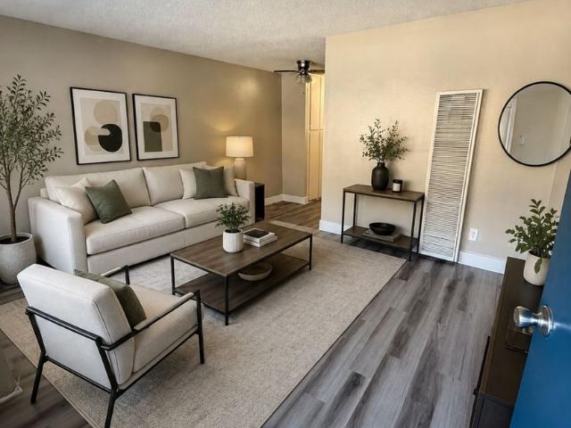 Jurupa Royale Apts