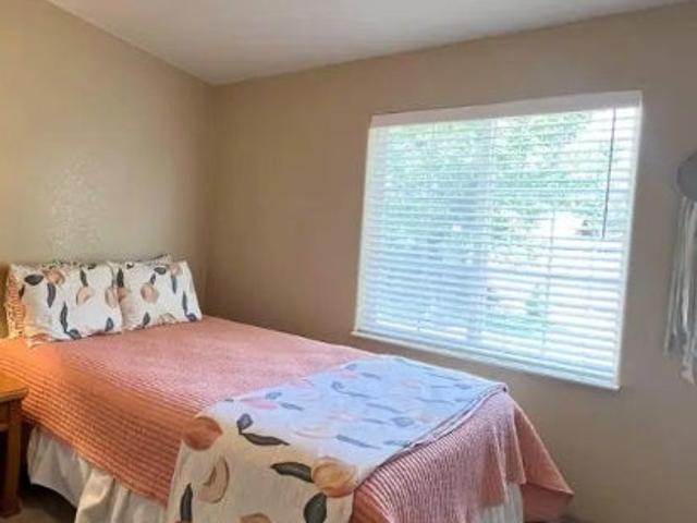 Just Good House for a Good Female/Male