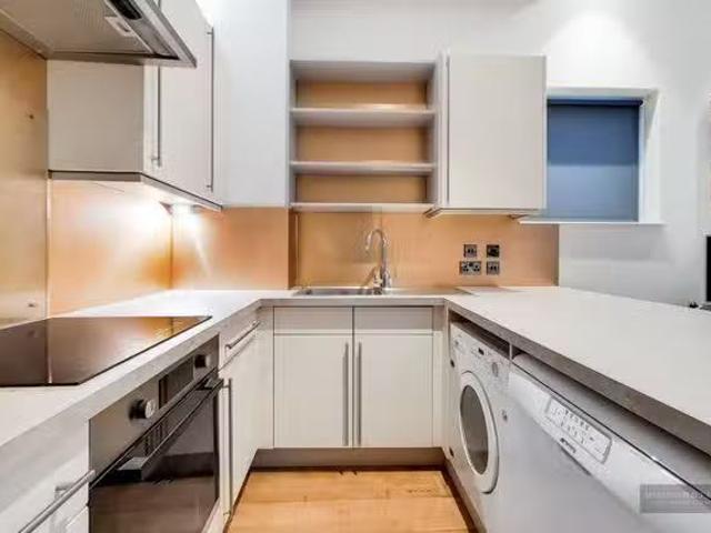 Nice Flat to rent in Lexington Apartments, City Road, London E.