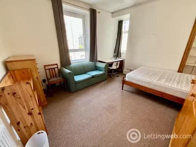 New Property to rent in 50 Urquhart Road 1FR