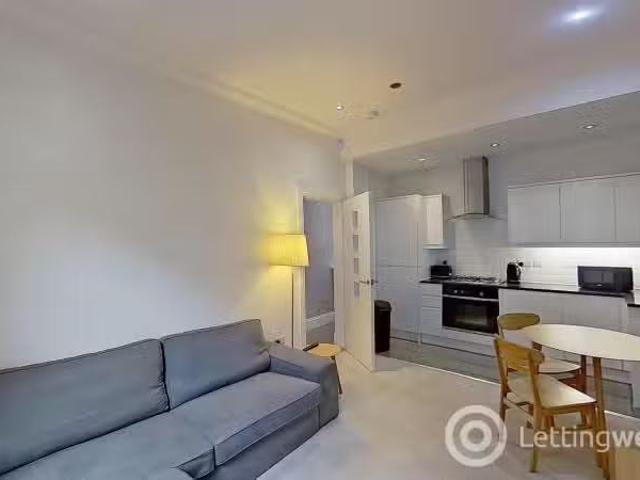 For Rent! Property to rent in Annfield Street, Edinburgh, EH6