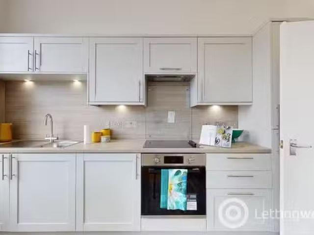 Just in! Property to rent in Baker Street,, Aberdeen, AB25 1XH