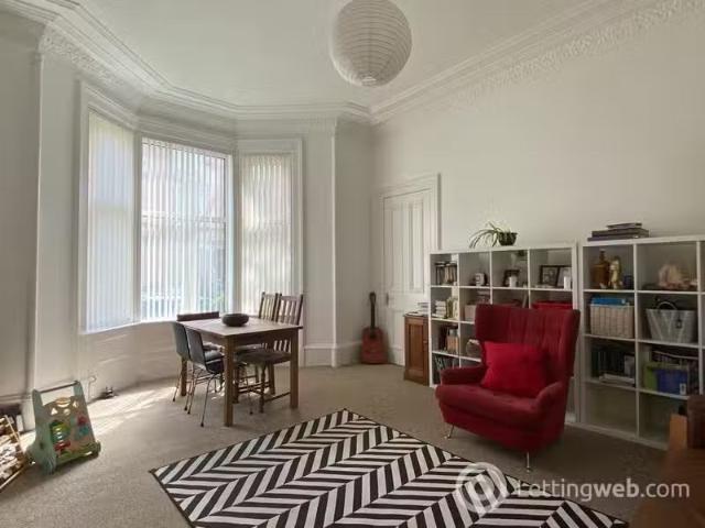 Cozy Property to rent in Forth Street, Pollokshields
