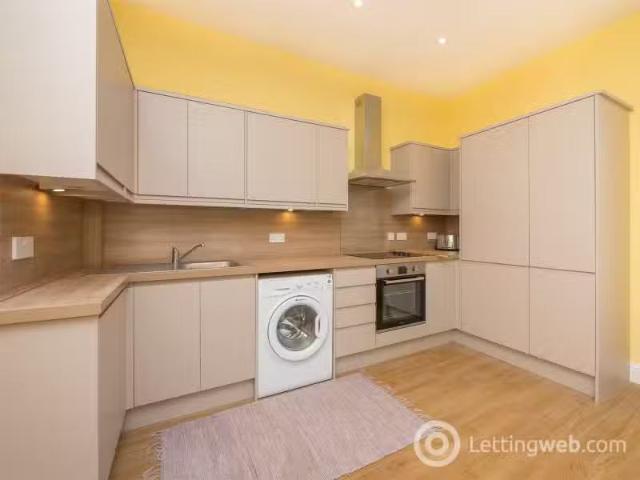 Cozy Property to rent in Hawthornvale, Edinburgh, EH6