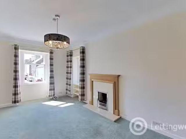 Nice Property to rent in High Street, East Linton, East Lothia.