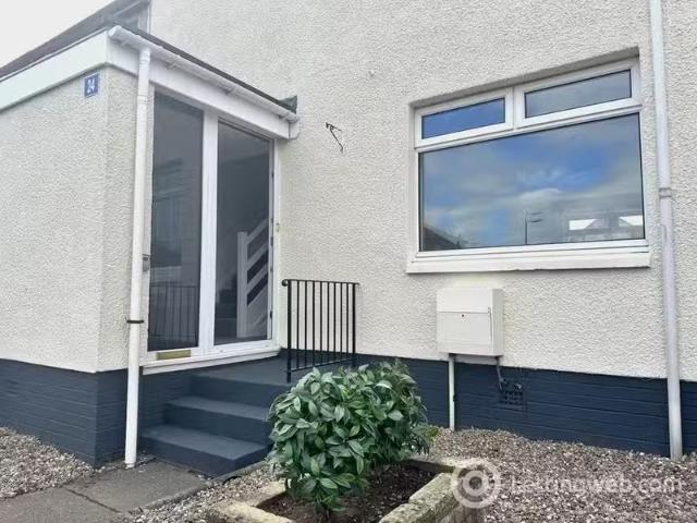Deal! Property to rent in Northfield Cottages, West Calder