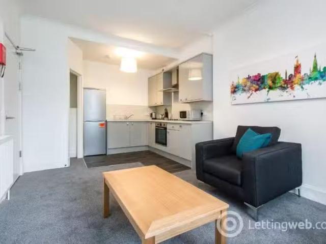 Nice Property to rent in Ritchie Place, Edinburgh, EH11