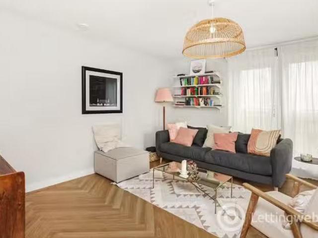 Just in! Property to rent in Wintermill Square, Edinburgh, EH6