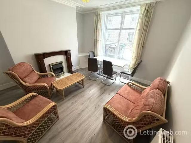 Cheap Property to rent in Urquhart Road, City Centre, Aberdeen.