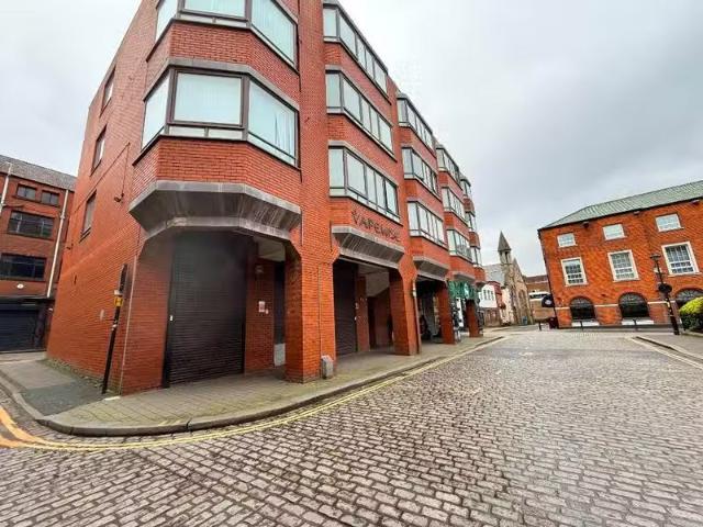 Cheap Studio flat for rent in Nelson Square, Bolton, Greater M.