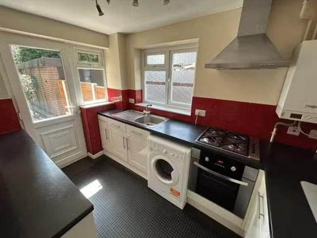 Nice Shenton Park Ave, Sale, 3 bedroom, Semi Detached