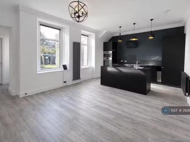 New 1 BA 3 bedroom flat for rent in Great Northern Road, Aberd.