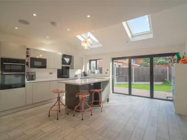 New 1 BA 3 bedroom semi detached house for rent in Clinton Roa.
