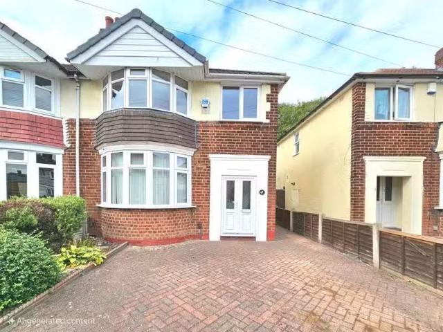 Rental! 1 BA 3 bedroom semi detached house for rent in Alma Av.