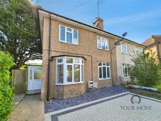 Just in! 1 BA 3 bedroom Semi Detached House to rent, Colwood C.