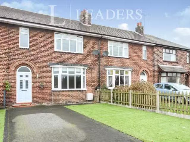 Charming 1 BA 3 bedroom terraced house for rent in Broughton R.