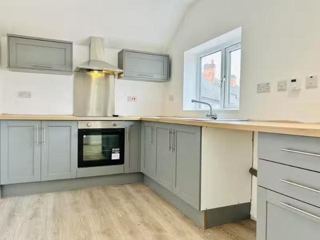 Nice 1 BA 1 bedroom apartment for rent in Upper Dale Road, DER.