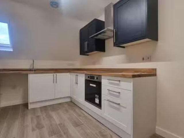 Unique 1 BA 1 bedroom apartment for rent in Hungary Hill, Stou.