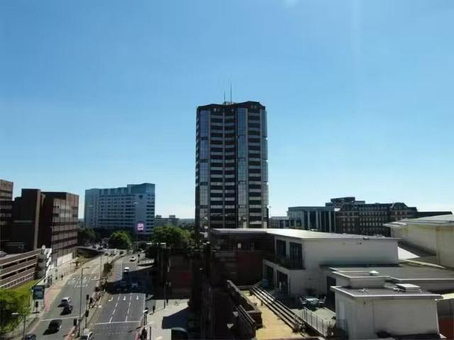 Just in! 1 BA 1 bedroom apartment for rent in Metropolitian Ho.