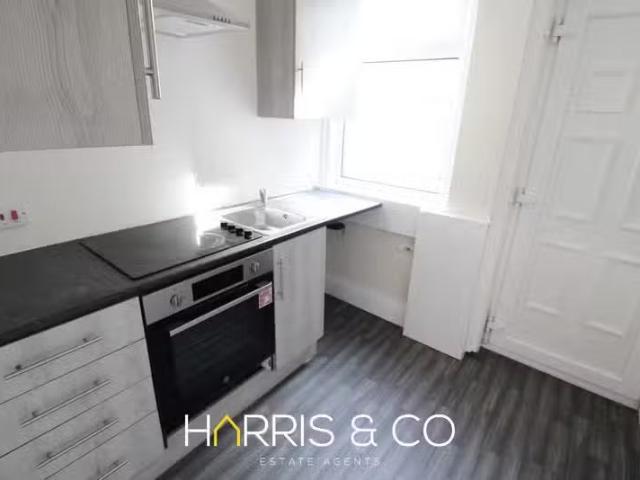 Cozy 1 BA 1 bedroom apartment for rent in Milton Street, Fleet.