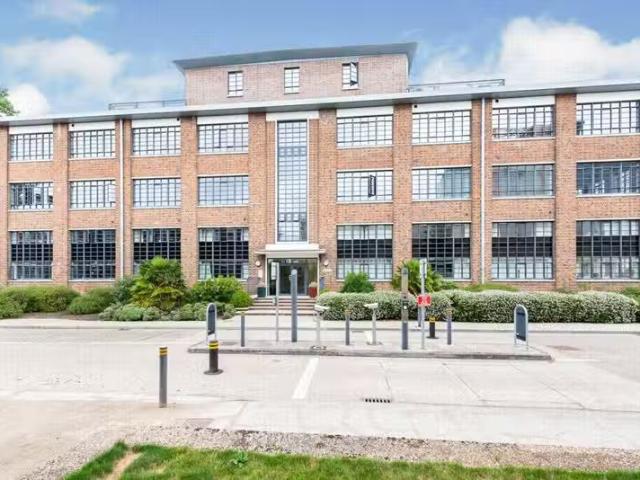 Unique 1 BA 1 bedroom apartment for rent in O'gorman Avenue, F.