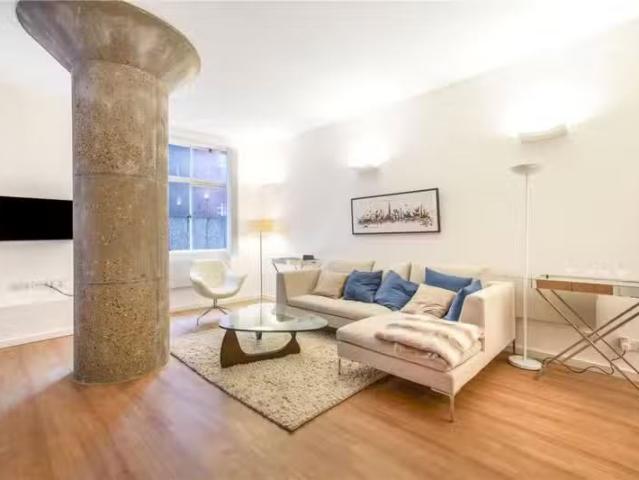 Nice 1 BA 1 bedroom apartment for rent in Saffron Hill, London.