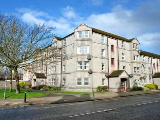 Just in! 1 BA 1 bedroom flat for rent in 0117L 10 Nelson Court.